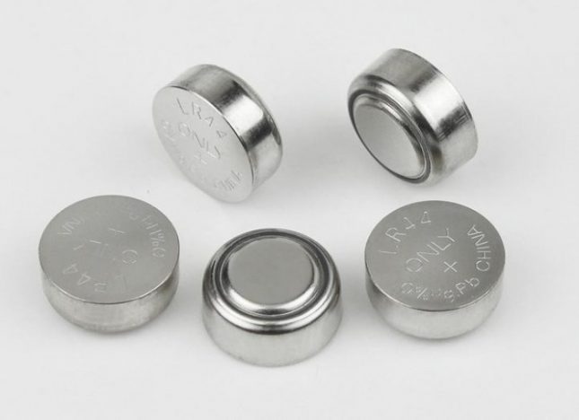 Pin Cúc Áo là gì? Lưu Ý & Thông Tin Sản phẩm Mới 2023