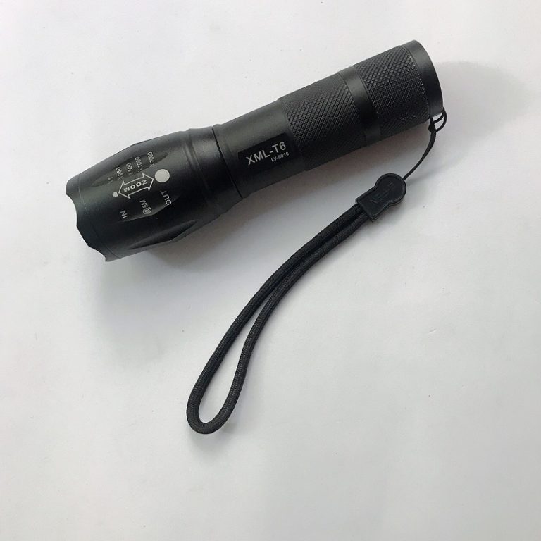 Đèn pin Mayor Wolf hàng chất lượng cao, đầu đủ mẫu mã, đèn siêu sáng